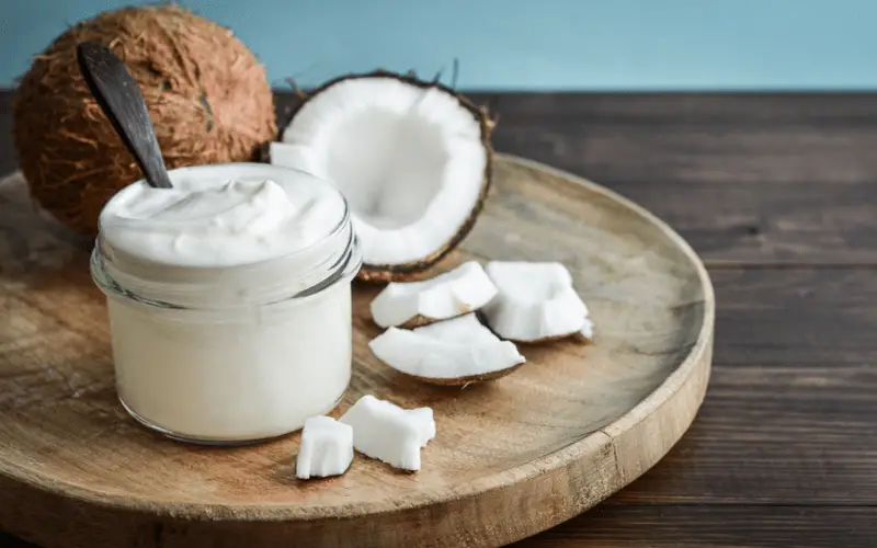 Les 10 Avantages Beautés D'Utiliser de L'Huile de Coco