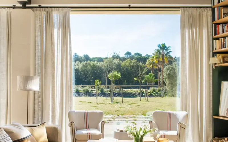 Les 5 Types de Rideaux Tendance Pour 2026 Pour Notre Intérieur
